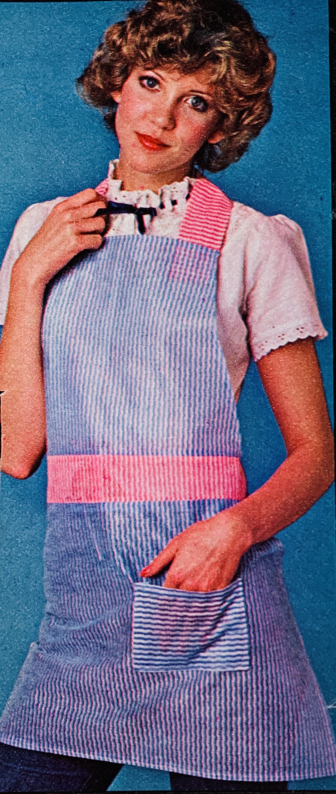 For You Apron Lovers Out There – The Vintage Fashion Librarian